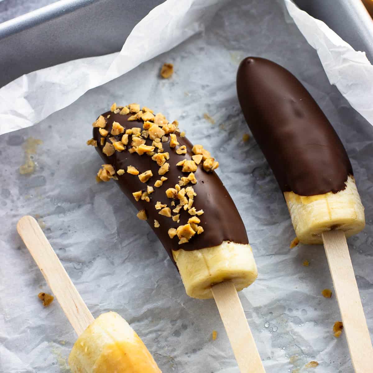 Chocolate dip banana store